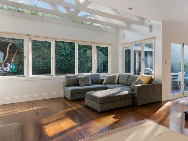 Homeowner Guide to Window Materials - Grand Visions Doors & Windows Las ...